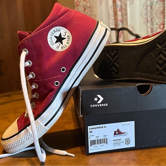 Converse | Shoes | Converse Chuck Taylor All Stars Mid Tops Sz 45 1w 8m ...